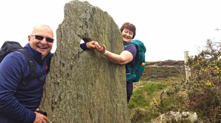 Ireland's holed stones: swearing, oath-taking and healing