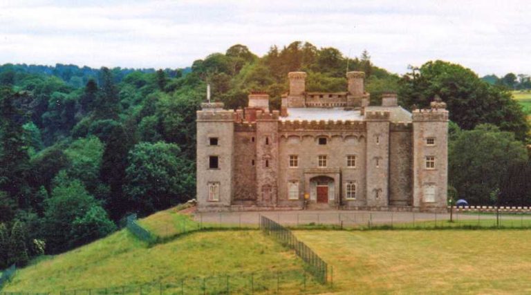 Oasis brothers Liam and Noel Gallagher's Irish heritage traced through ...